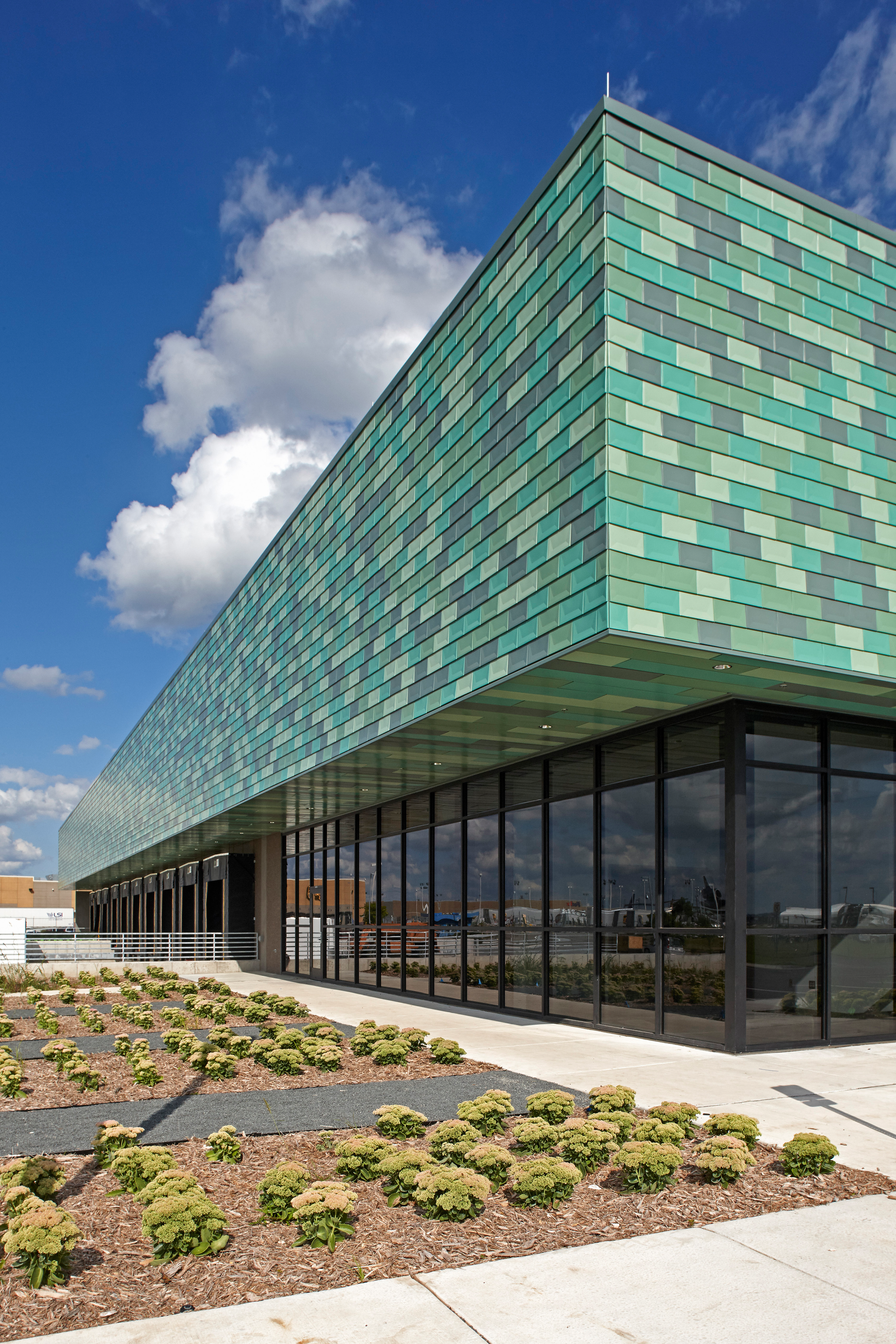 PAC-CLAD Precision Series Tiles | Architectural Products