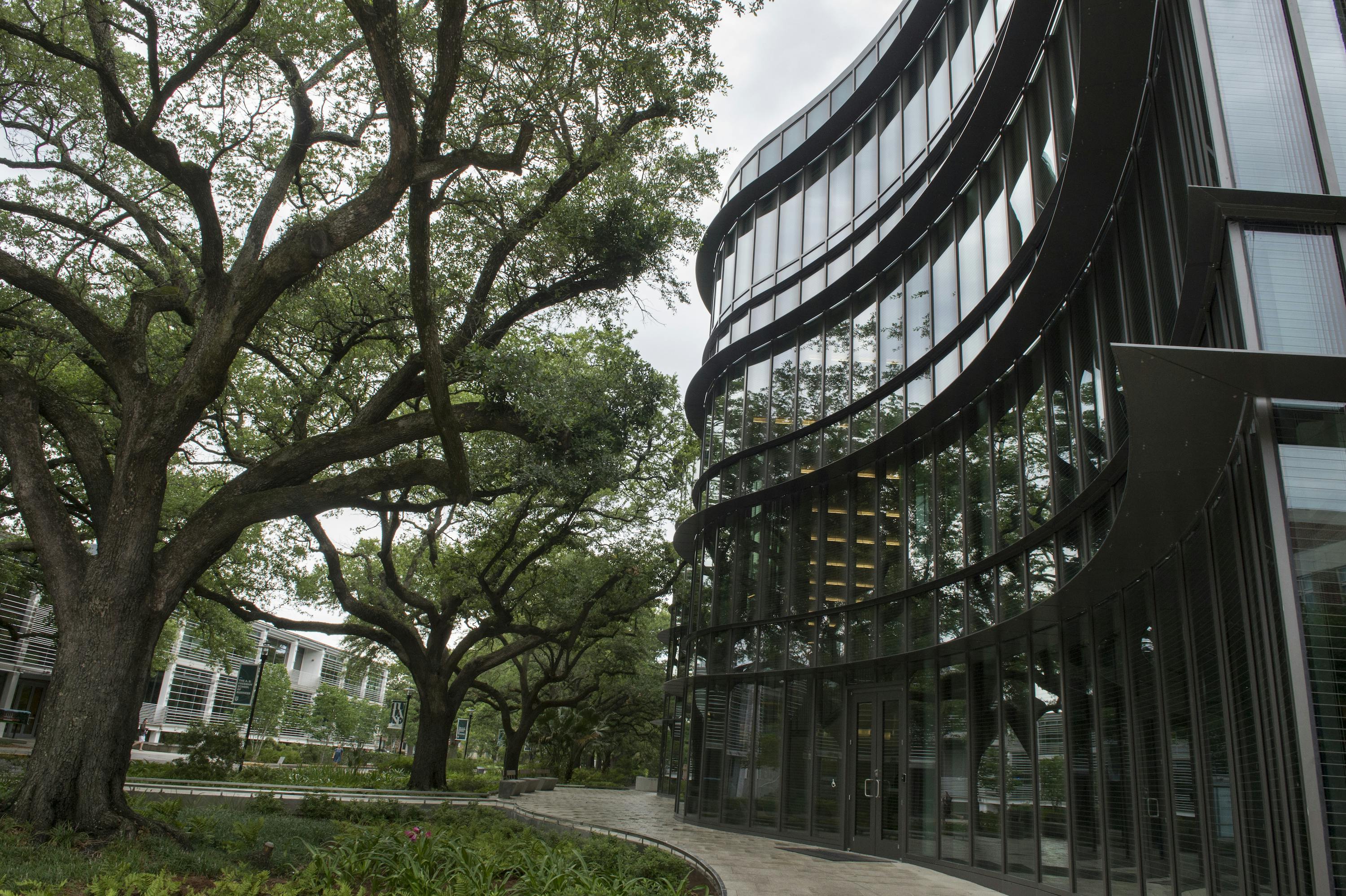 YUW 750 XT Unitized Wall System with Superior Thermal Performance ...